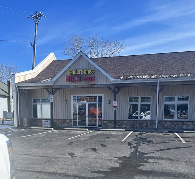 Small building, huge flavors – it's like finding a diamond in a jewelry box! 