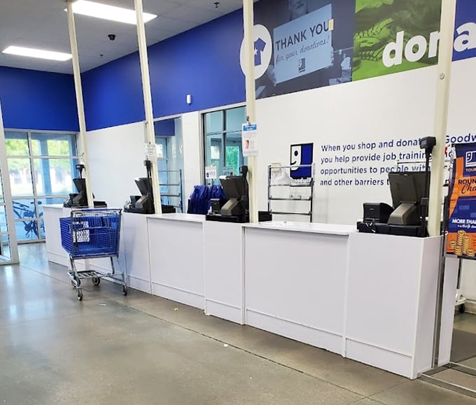 The checkout counter—final gateway between discovery and ownership—where your thrifting victories become official without bankrupting your budget.