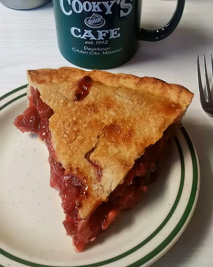 Cherry pie and a Cooky's mug—the Midwest power couple that's been making afternoons better since before Instagram made food photography a hobby.