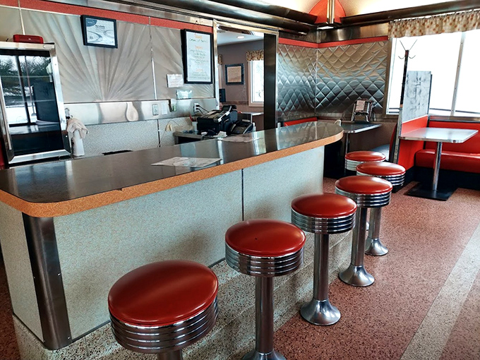 The counter where magic happens – where coffee flows freely and the short-order ballet unfolds before your very eyes.