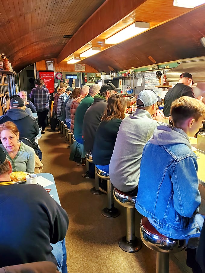 The weekend rush at Letterman's—where the wait for a seat becomes part of the experience and strangers become temporary breakfast companions.
