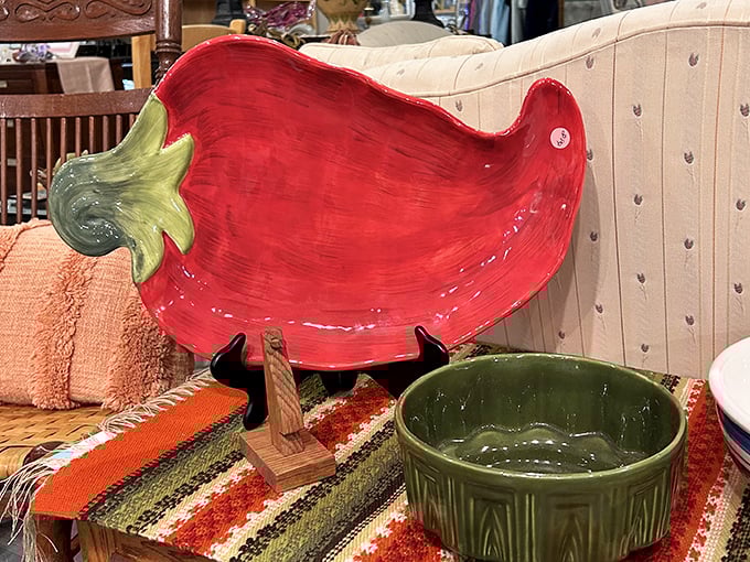 That chili pepper platter isn't just ceramic—it's the missing piece for your next taco Tuesday that will have guests asking where you found it.