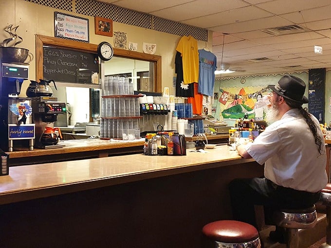 The counter culture is alive and well at Waveland, where regulars find their usual spots and newcomers become part of the extended breakfast family.
