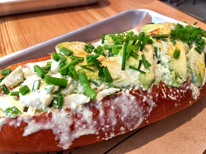 This seafood roll isn't just lunch—it's ocean poetry. The buttery bun and fresh filling make me want to write sonnets about sandwich perfection.
