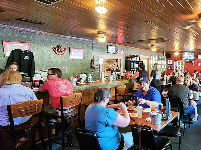 A packed house on a weekday tells you everything you need to know about a restaurant's standing in the local community.