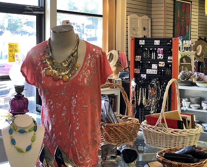 Jewelry displays that would make a boutique owner jealous. That coral top's already found its perfect statement necklace match – will you?