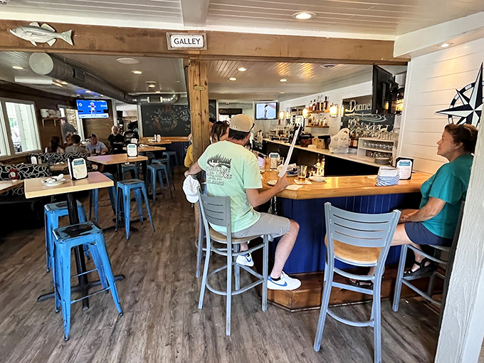 The bar area – where "I'll just have one drink" turns into "What time do you close?" faster than you can say "crab cake."