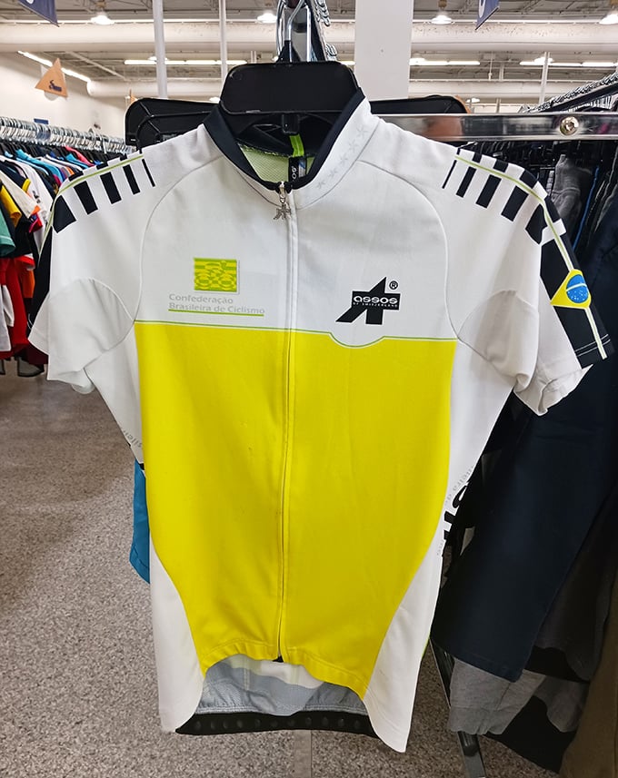 A Brazilian cycling jersey that's traveled far from home. Imagine the stories it could tell—or the ones you'll create wearing it.