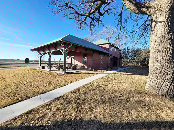 This isn't just an old train depot—it's where countless hellos and goodbyes shaped a community's story across generations.