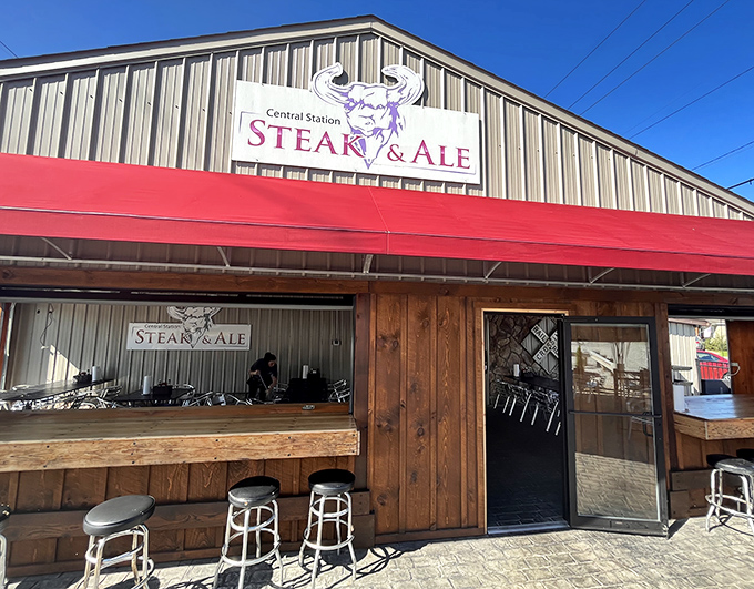 Central Station Steak & Ale offers a casual spot to enjoy a hearty meal. Red awnings and outdoor seating—summer evenings were made for this.
