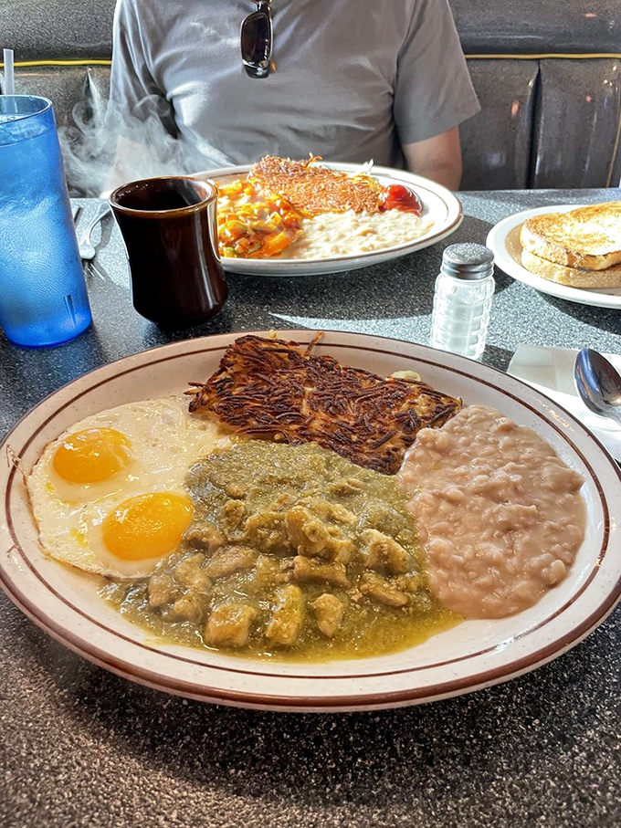 Chili verde that doesn't mess around – this plate demonstrates why some Fresno locals measure time as "days since I last had Chubby's chili verde."