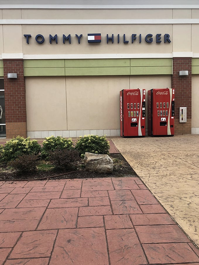 Tommy Hilfiger and Coca-Cola machines – an unexpected American fashion duo. One quenches your thirst for style, the other just quenches your thirst.