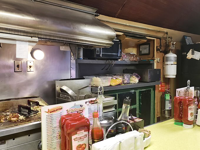 Behind the scenes where the magic happens—a well-orchestrated kitchen ballet that transforms simple ingredients into diner masterpieces.