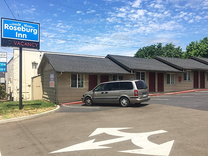 The Roseburg Inn offers small-town hospitality without the Bates Motel vibes – just honest comfort and clean sheets.