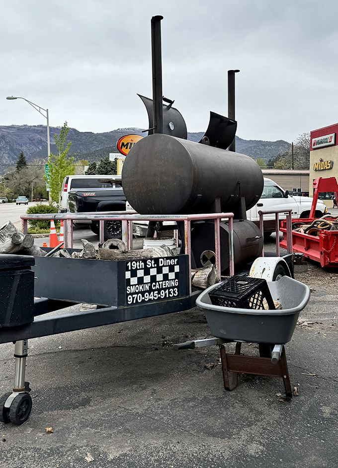 The smoker outside tells you everything you need to know—this diner takes its meat seriously, and you should too.