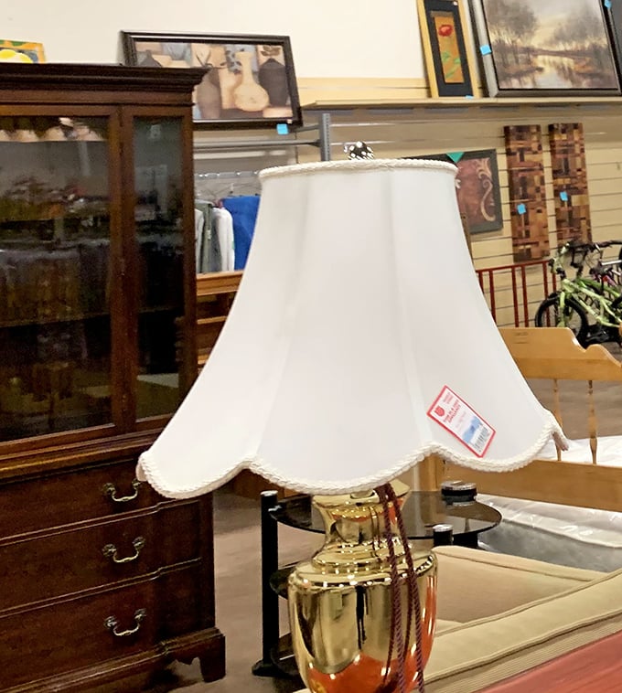 This vintage-style lamp with its scalloped shade could be the statement piece your bedside table has been missing all along.