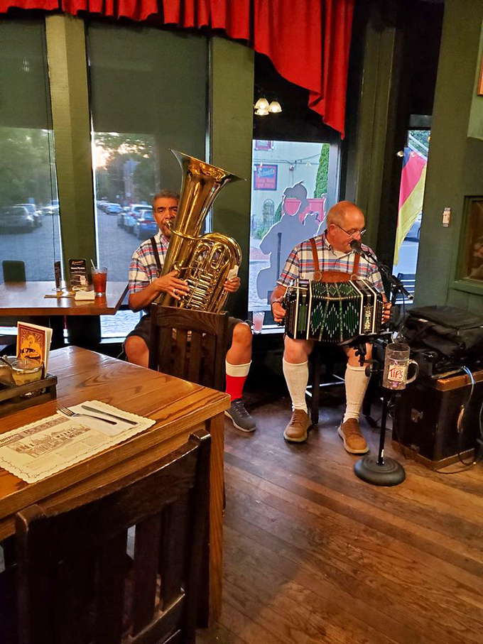 Live German music isn't just entertainment here – it's a cultural time machine. These gentlemen in traditional dress transform dinner into an experience worth remembering.