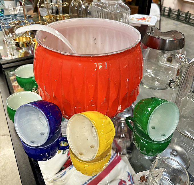 This vibrant punch bowl set in carnival colors stands ready for your next gathering—when hospitality came in technicolor.