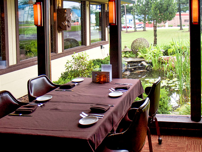 Window seating that brings nature tableside—dine with a garden view that changes with the seasons while your steak remains consistently perfect.