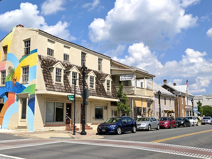 Strasburg sits in the Shenandoah Valley like a postcard that won't cost you a fortune.