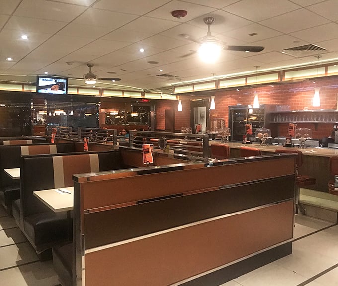 Booths designed for lingering conversations and spontaneous laughter. Where "just a quick bite" turns into two hours of solving the world's problems.