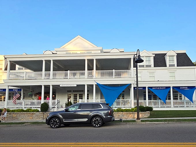 Mills Park Hotel's grand southern-style porch invites leisurely contemplation. I can almost hear the ice clinking in glasses of sweet tea.