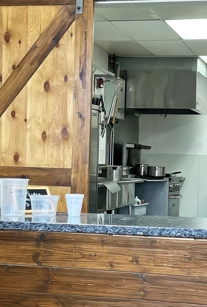 A glimpse into the kitchen where the magic happens. Simple equipment, extraordinary results – the hallmark of true culinary craftsmanship.