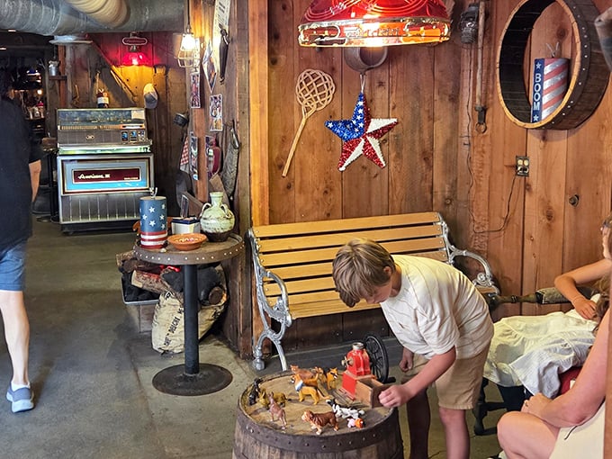 The waiting area doubles as a mini-museum of Americana, where kids can play with vintage toys while adults salivate in anticipation of what's to come.