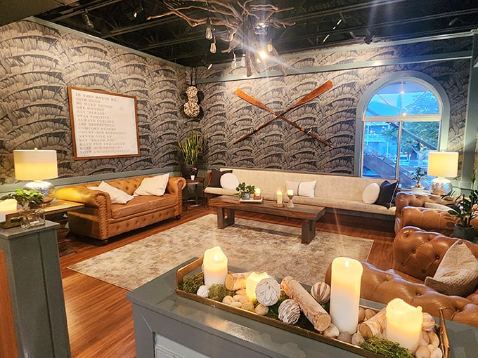 The lounge area feels like the living room of that friend who has impeccable taste—if that friend also had a wall of oyster shells and seafaring décor.