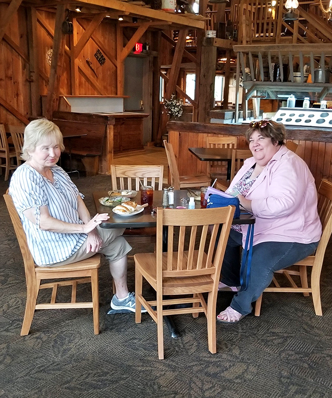 The Barn brings people together – where catching up with friends happens over plates that remind you why comfort food earned its name.
