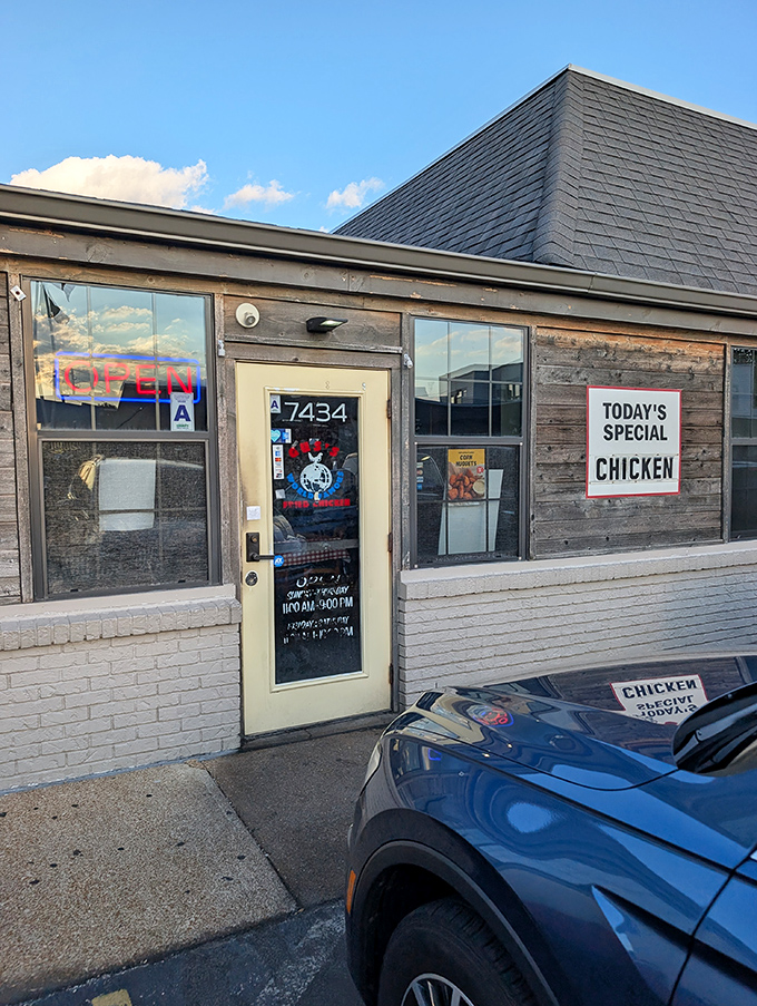The entrance tells you everything you need to know – today's special is chicken. Tomorrow's special? Also chicken. Some things don't need changing.