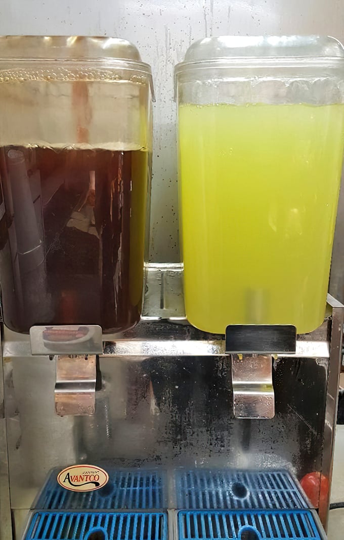 Sweet tea and lemonade—the unofficial beverages of the South, now serving Baltimore. Refreshment that completes the fried chicken experience.