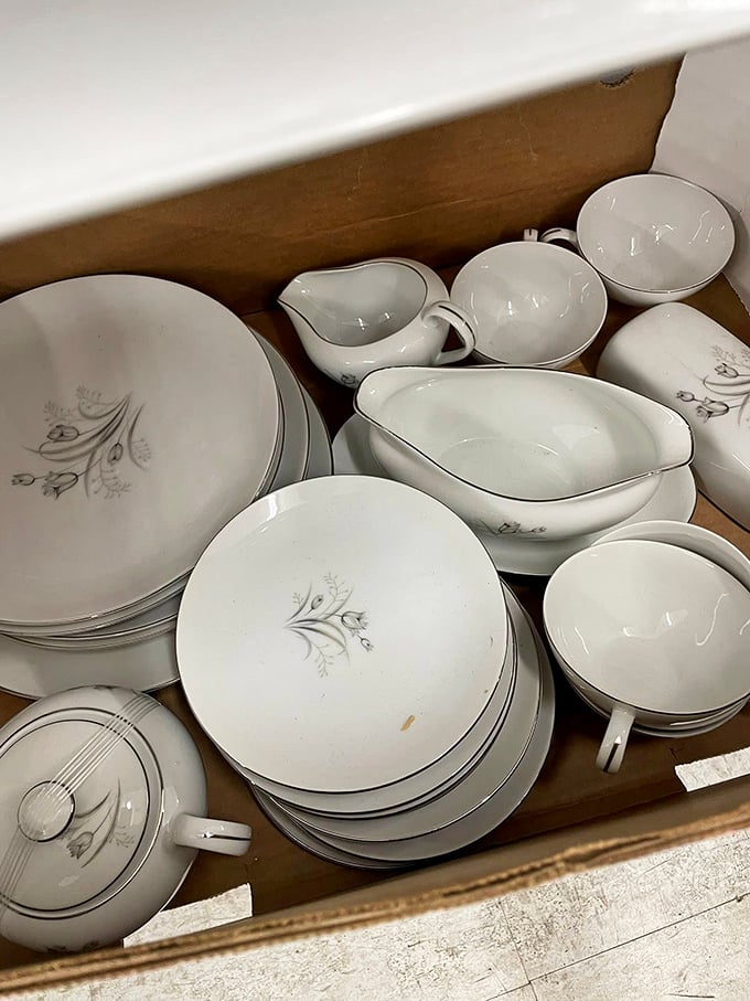 Complete dinner service for eight? This vintage china set is ready to elevate Tuesday night spaghetti to Sunday best status.