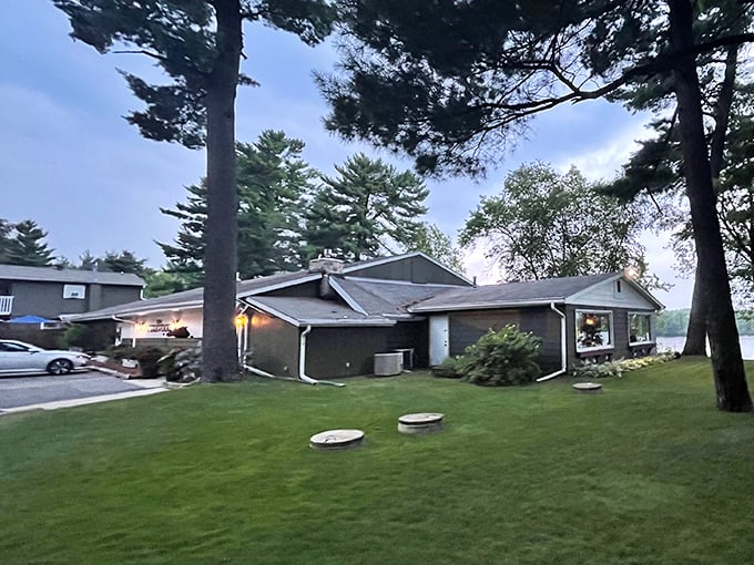 Nestled among towering pines, Pinewood looks exactly like what a supper club should: welcoming, established, and slightly mysterious.