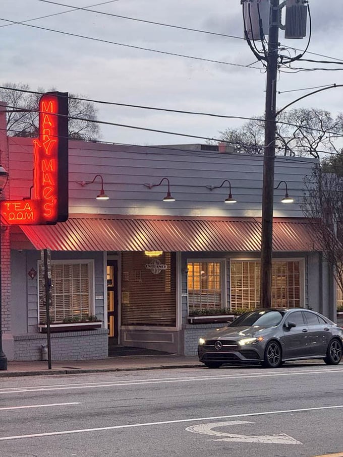 As evening falls, the neon sign becomes a glowing invitation to comfort food that's worth crossing town – or state lines – to experience.