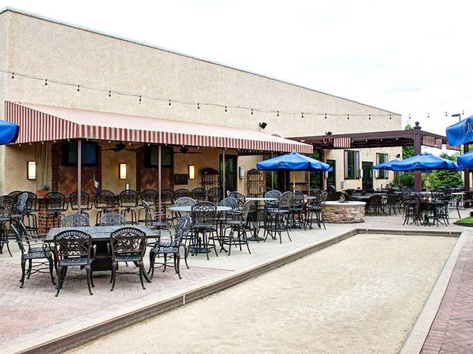 Al fresco dining with a twist – umbrella-shaded tables and a bocce court where you can work up an appetite or settle family disputes the Italian way.