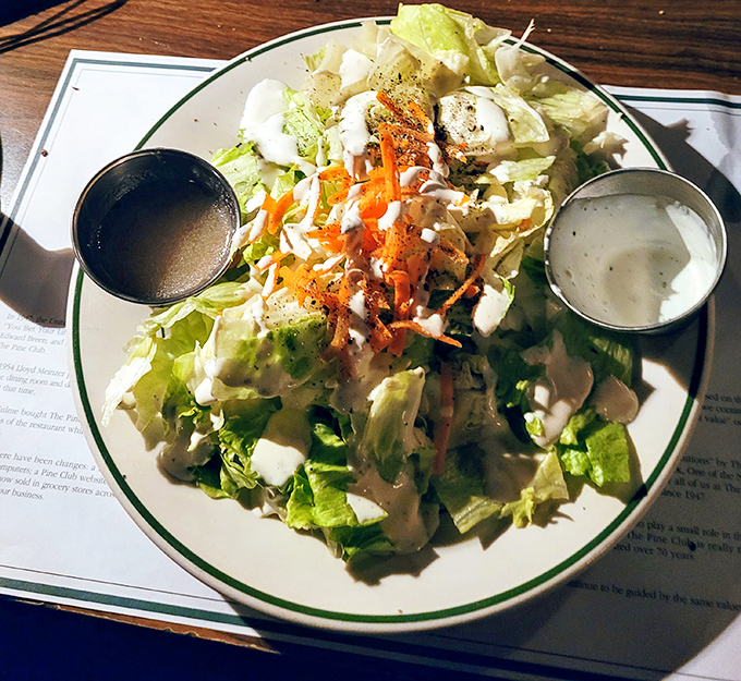 The house salad – a crisp, colorful prelude to the main event, like the opening act that surprisingly holds its own.