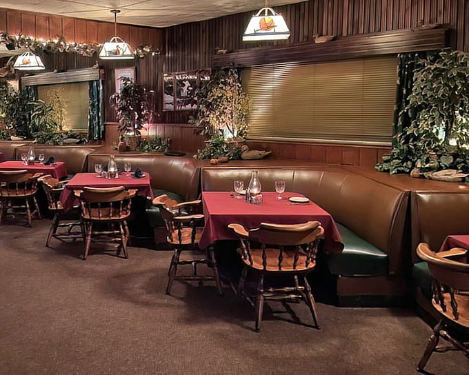 Cozy booths where countless deals have been sealed, proposals accepted, and food comas happily induced over decades of dining.