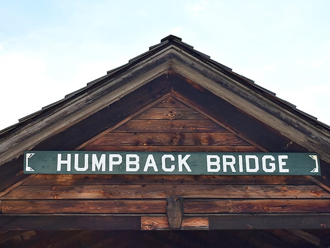 That sign doesn't just name a bridge—it announces an architectural celebrity that's been drawing admirers since before photography existed.