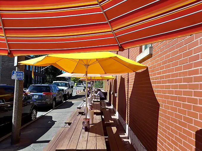 Sunshine and smoke—nature's perfect pairing. The outdoor seating area offers a front-row seat to Soulard's historic charm while you devour your barbecue treasures.