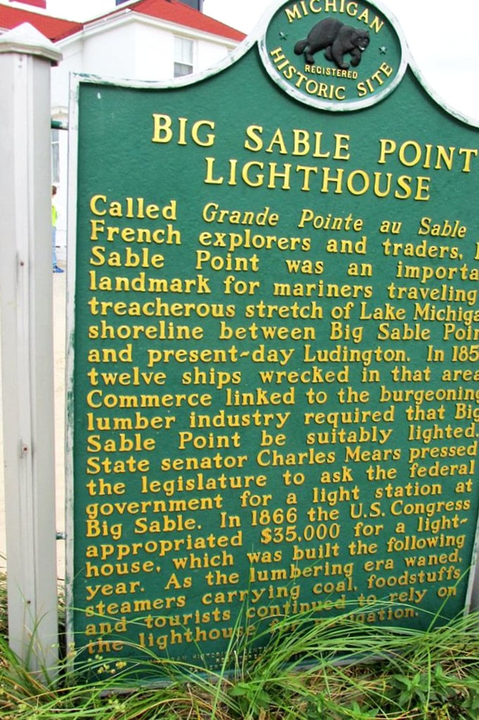 The historical marker reveals Big Sable's French origins—"Grande Pointe au Sable"—proving that even lighthouses sound fancier in French.