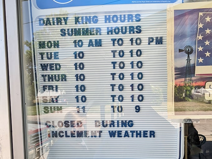Summer hours that feel like a promise – from 10 to 10, your cravings for frozen perfection can be satisfied almost any time.