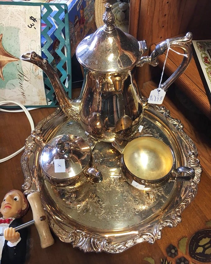 This silver tea service has seen things—elegant afternoons, hushed gossip, and probably a few episodes of "The Crown."