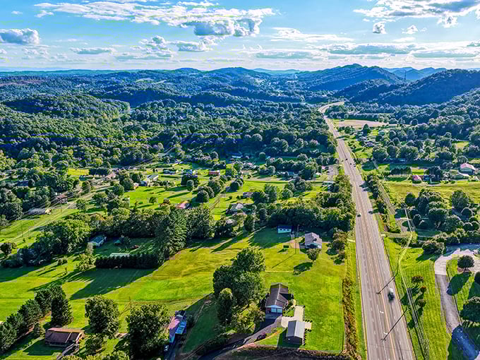 From above, Rogersville reveals its true character – a perfect balance of civilization and nature, like a well-composed painting.