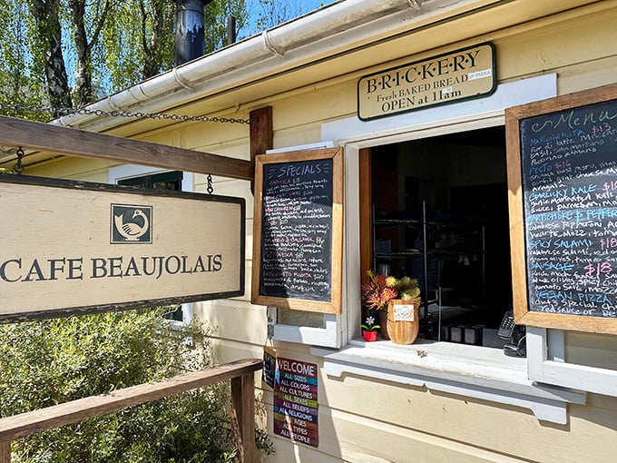 Cafe Beaujolais and its bakery have been tempting passersby with aromas that should be bottled and sold as "Essence of Mendocino Morning."