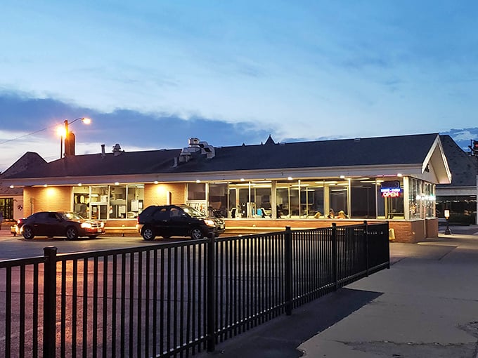 As dusk falls, Wilson's glows like a time capsule of American dining – when restaurants were judged by their food, not their Instagram potential.