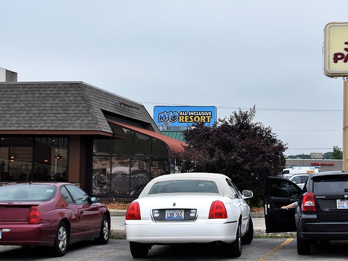 The parking lot – where hungry pilgrims gather before embarking on their journey to pancake nirvana. That full lot tells you everything you need to know. 