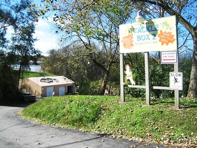 The roadside sign stands as a beacon of hope for hungry travelers. Follow it down the path to fried bologna enlightenment.