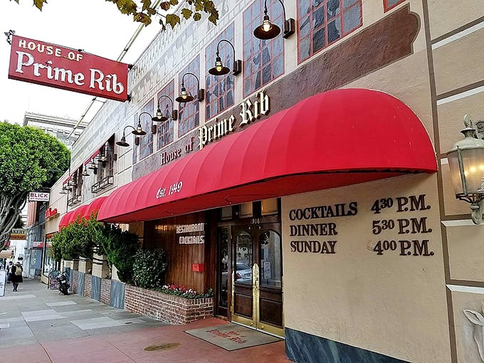 15. storefront