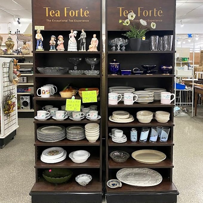 Dish displays that would make your grandmother swoon—from everyday plates to "company's coming" china waiting for its next dinner party.